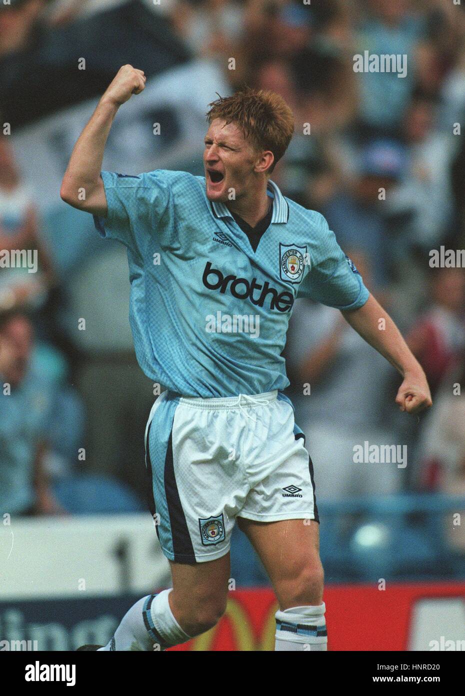 STEVE LOMAS MANCHESTER CITY FC 10 September 1996 Stock Photo - Alamy