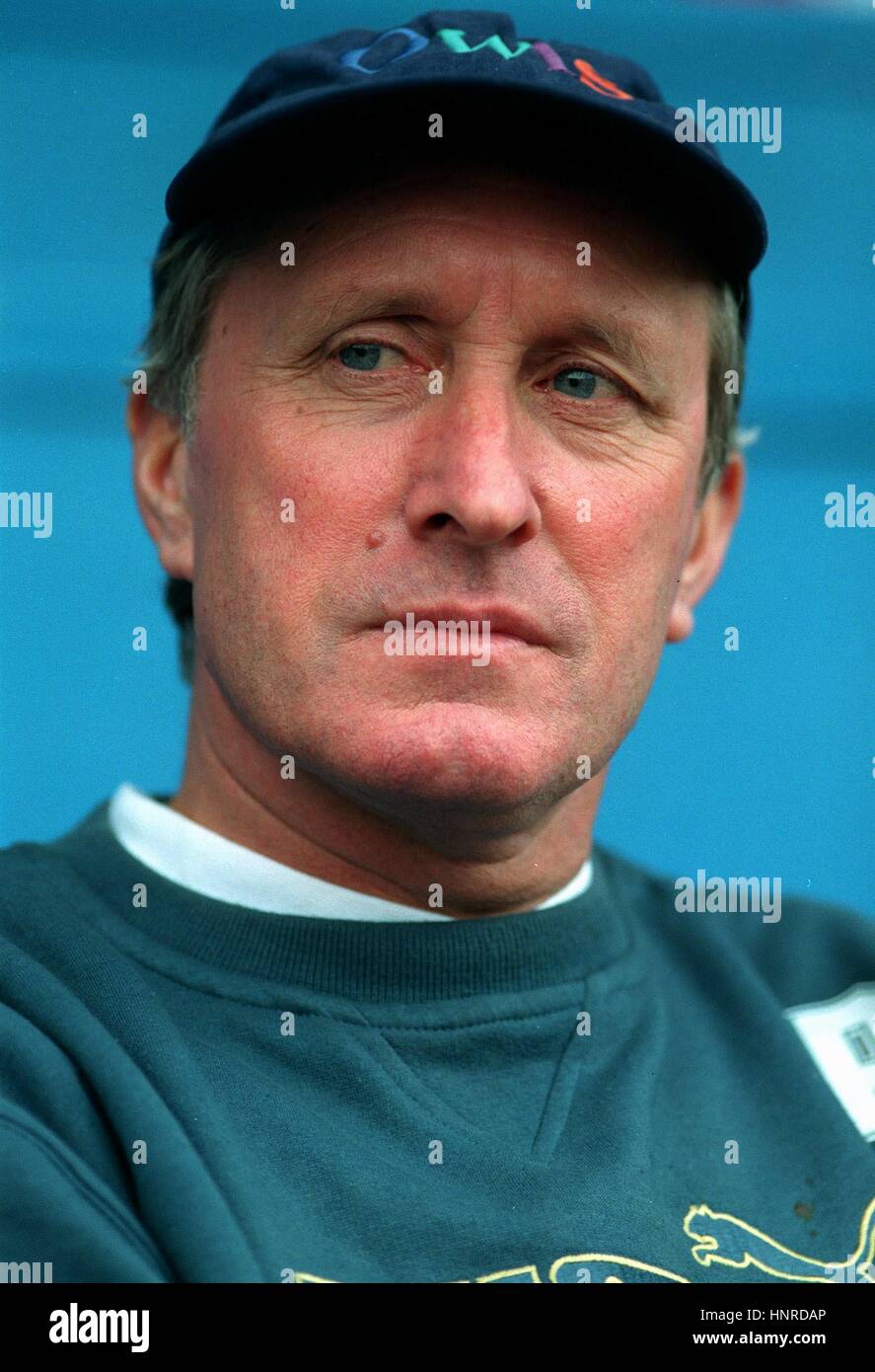 PETER SHREEVES SHEFFIELD WEDNESDAY ASSITANT 13 September 1996 Stock ...