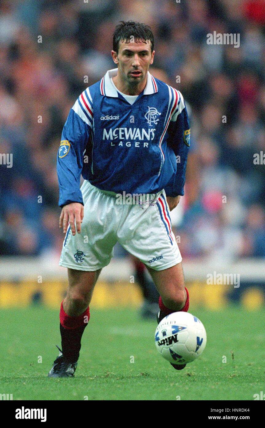 DEREK MCINNES GLASGOW RANGERS FC 30 October 1996 Stock Photo - Alamy