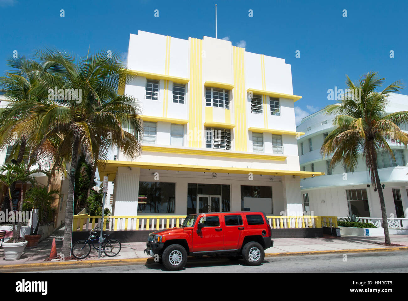 The famous Ocean Drive view in Miami Beach district (Florida Stock ...