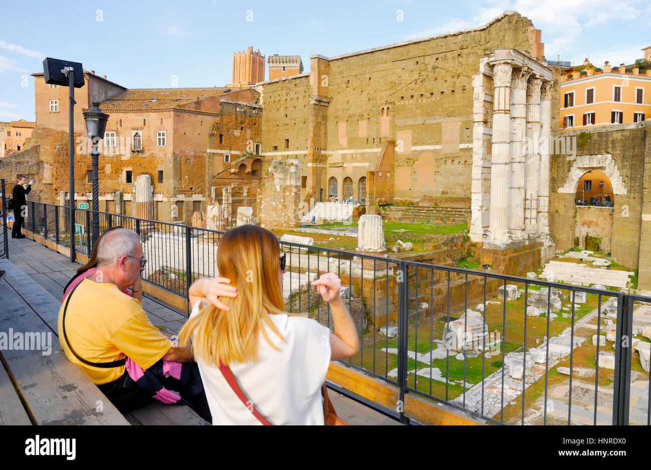 ROMAN FORUM, ROME'S HISTORIC CENTER, ITALY Stock Photo - Alamy