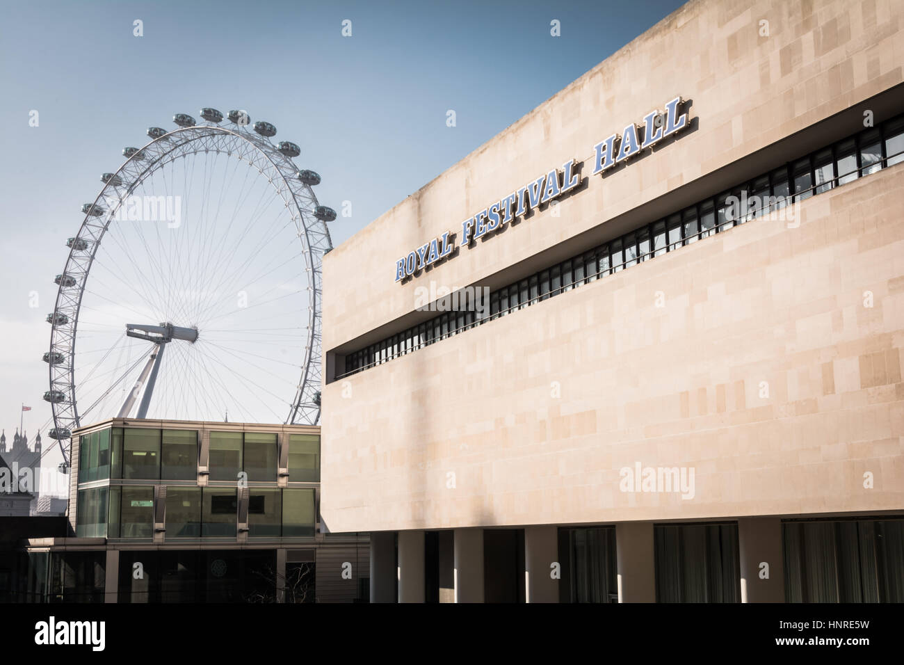 Se1 london hi-res stock photography and images - Alamy