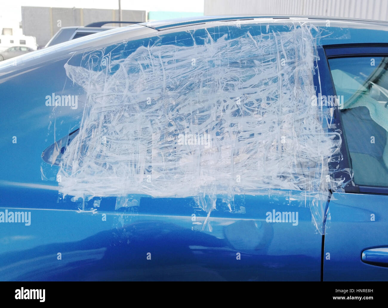 Car glass repair hi-res stock photography and images - Alamy