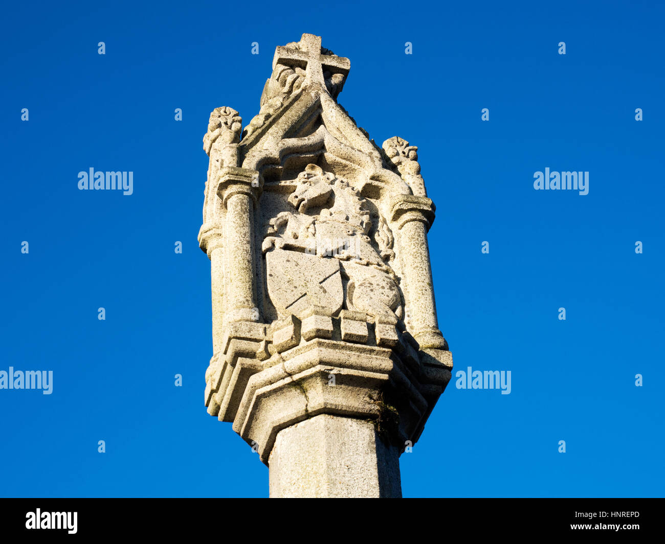 Memorial to the Battle of Bannockburn 1314 erected in 1914 ...