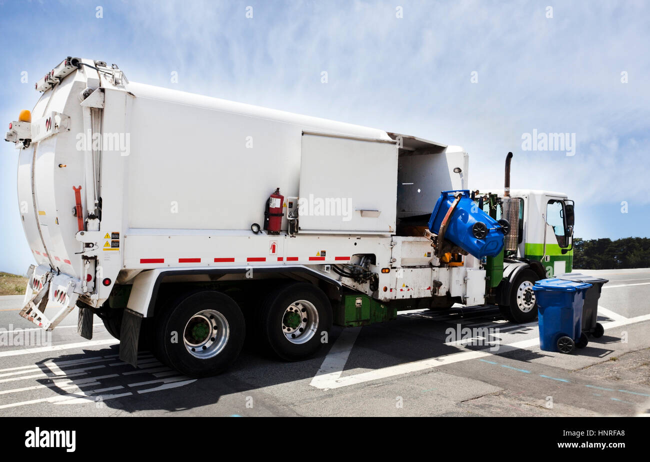 Automated garbage truck hi-res stock photography and images - Alamy