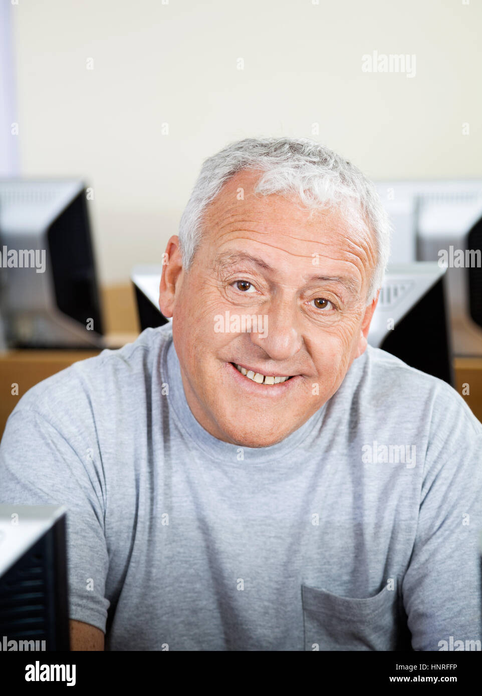 Computer class hi-res stock photography and images - Alamy