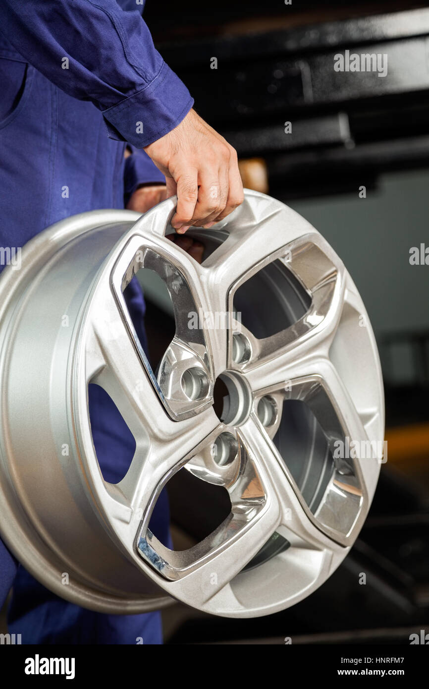 Maintenance workshop hi-res stock photography and images - Alamy