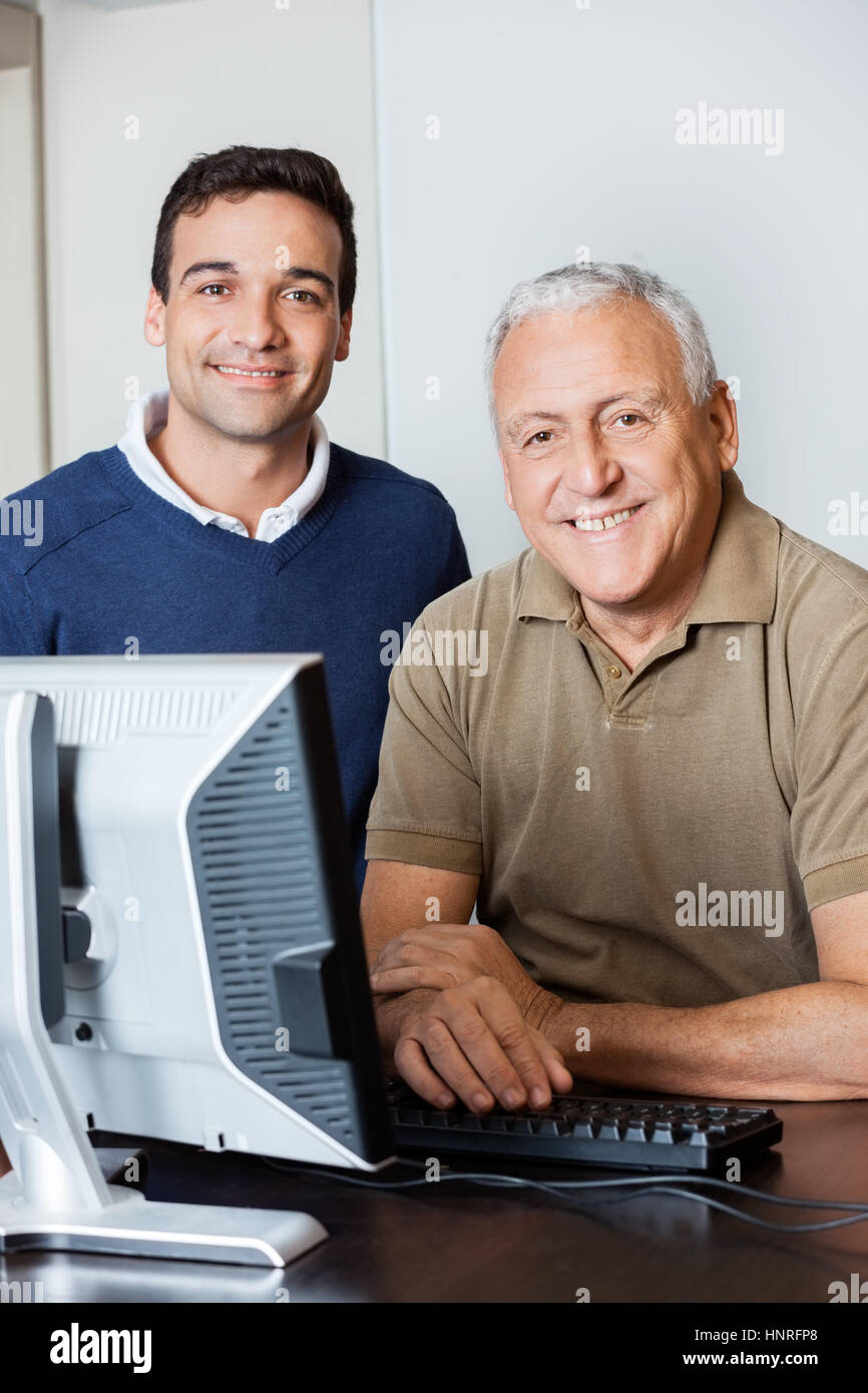 Elderly teacher hi-res stock photography and images - Alamy