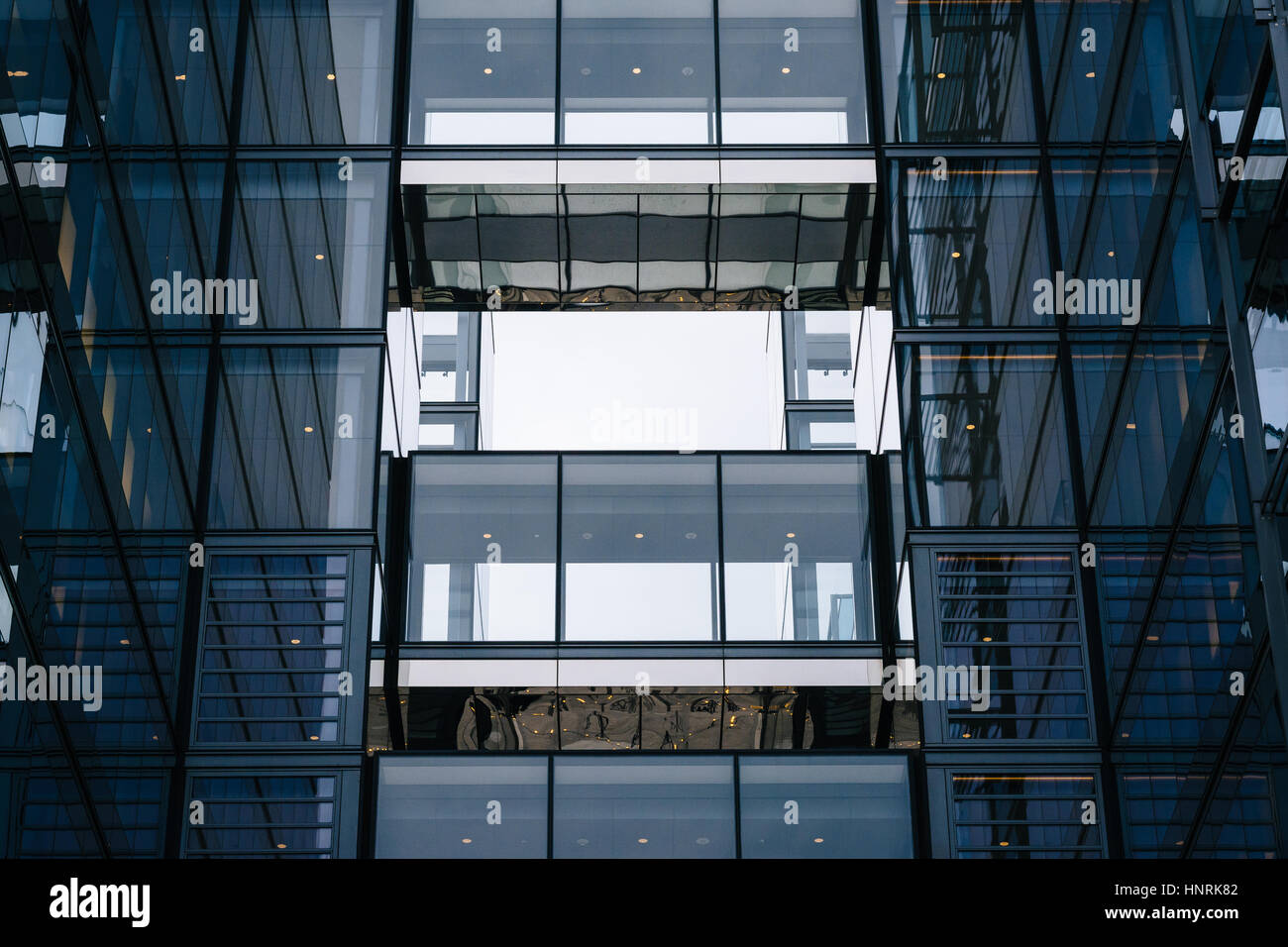 Modern architectural detail hi-res stock photography and images - Alamy