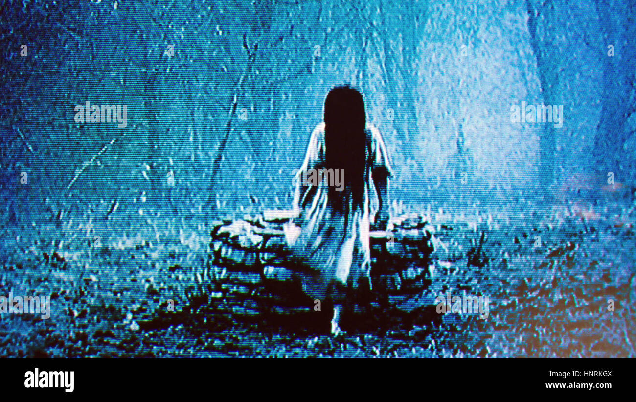 Matilda film hi-res stock photography and images - Alamy