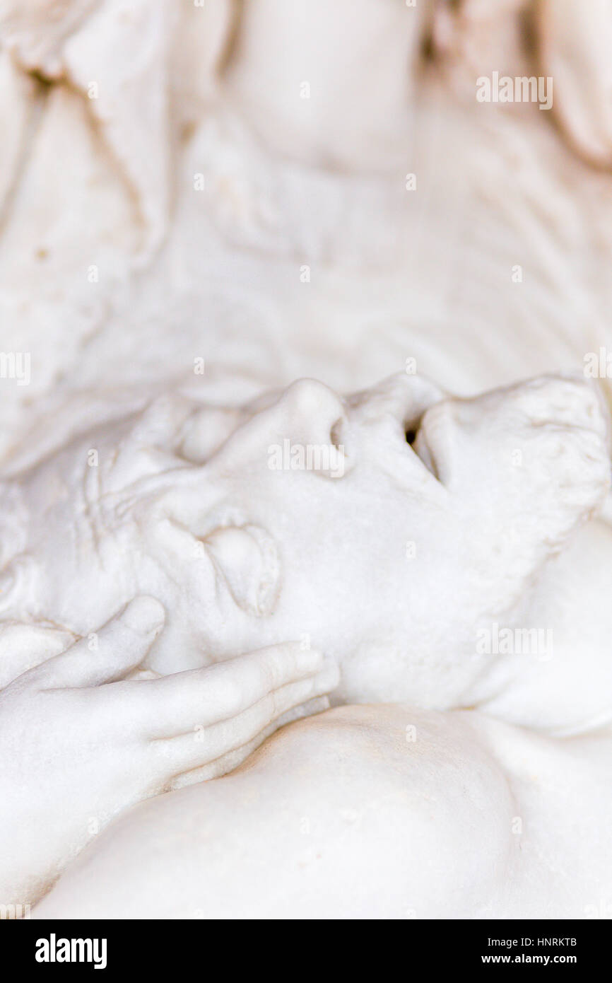 the body of Jesus Christ in the arms of Mary Stock Photo - Alamy