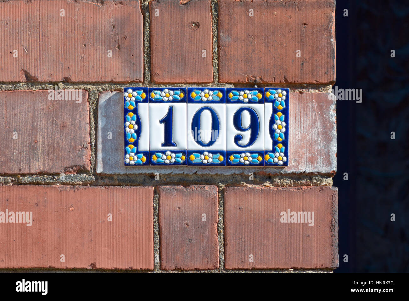 109 red hi-res stock photography and images - Alamy