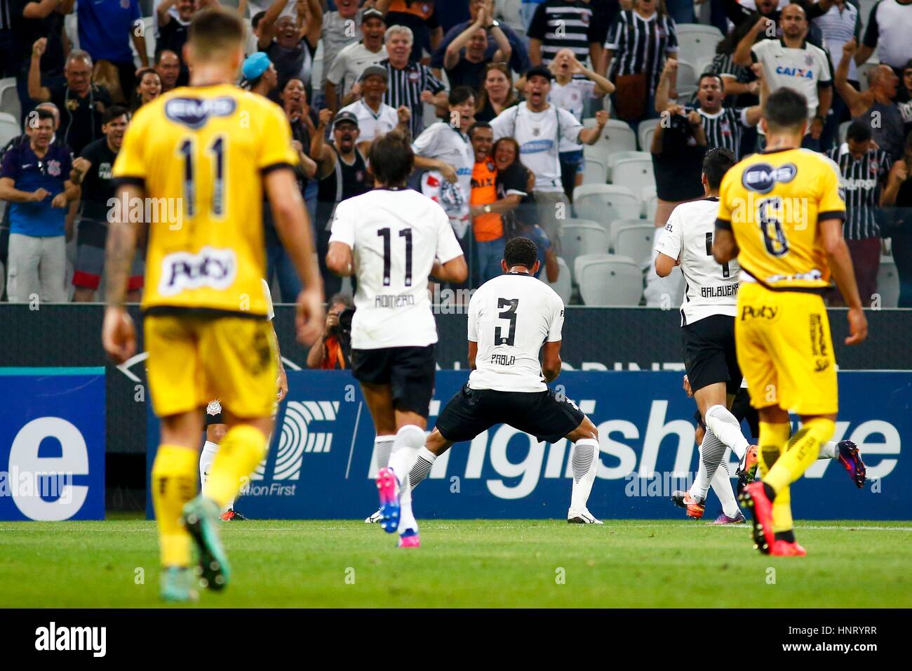 Sao Paulo, Brazil. 15th February 2017. Celebration of the first goal ...