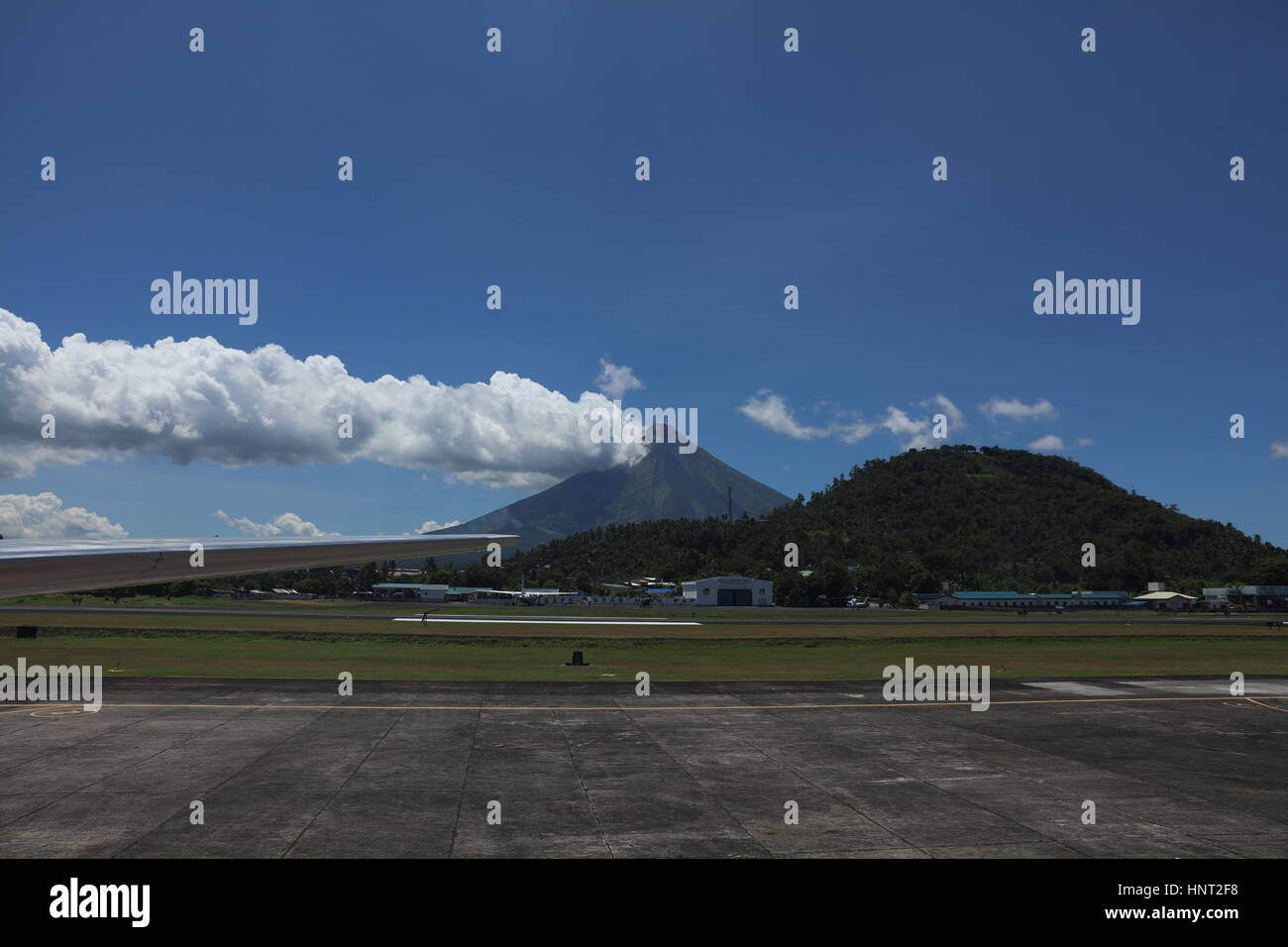 Mayon volcano natural park hi-res stock photography and images - Alamy