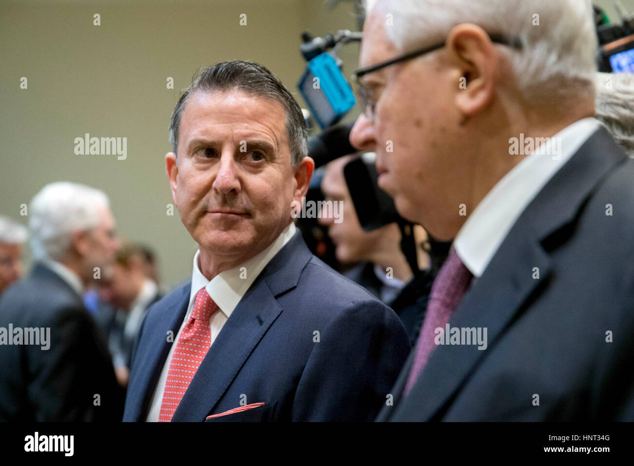 Brian cornell target hi-res stock photography and images - Alamy