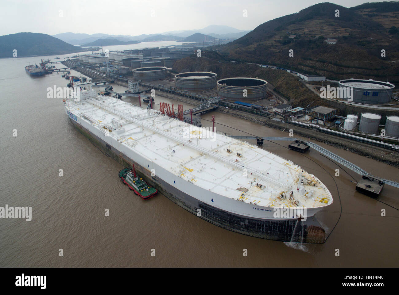 Supertanker ti europe hi-res stock photography and images - Alamy