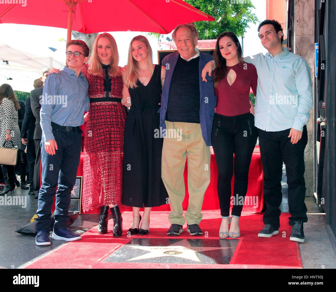 Los Angeles, CA, USA. 14th Feb, 2017. Sean Giambrone, Wendi McLendon ...