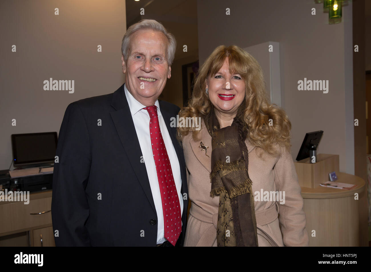 Orpington, UK. 16th Feb, 2017. Councillors Julian Bennington & Kim ...