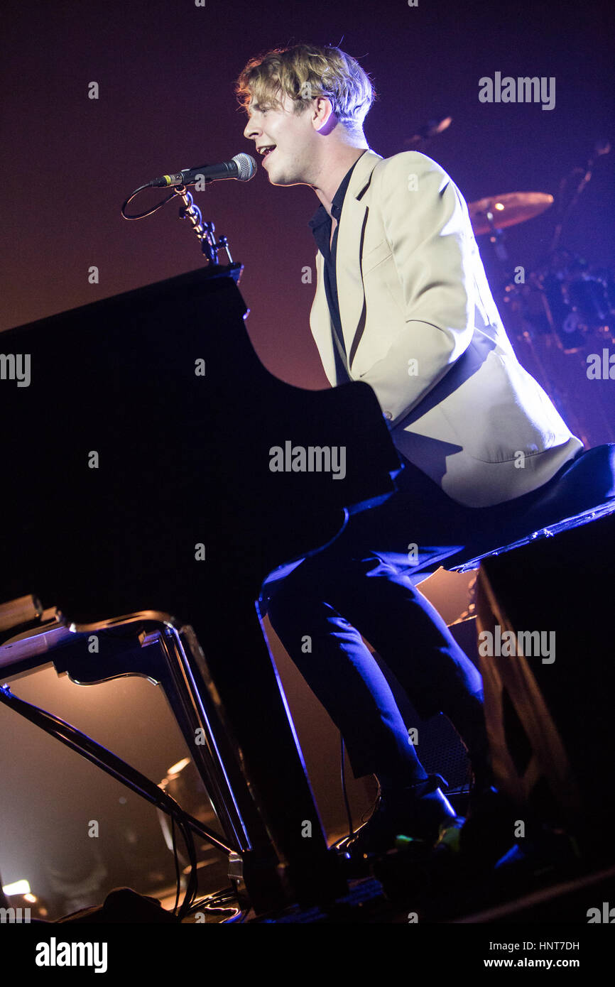 Milan, Italy. 15th Feb, 2017. The English singer-songwriter TOM ODELL ...