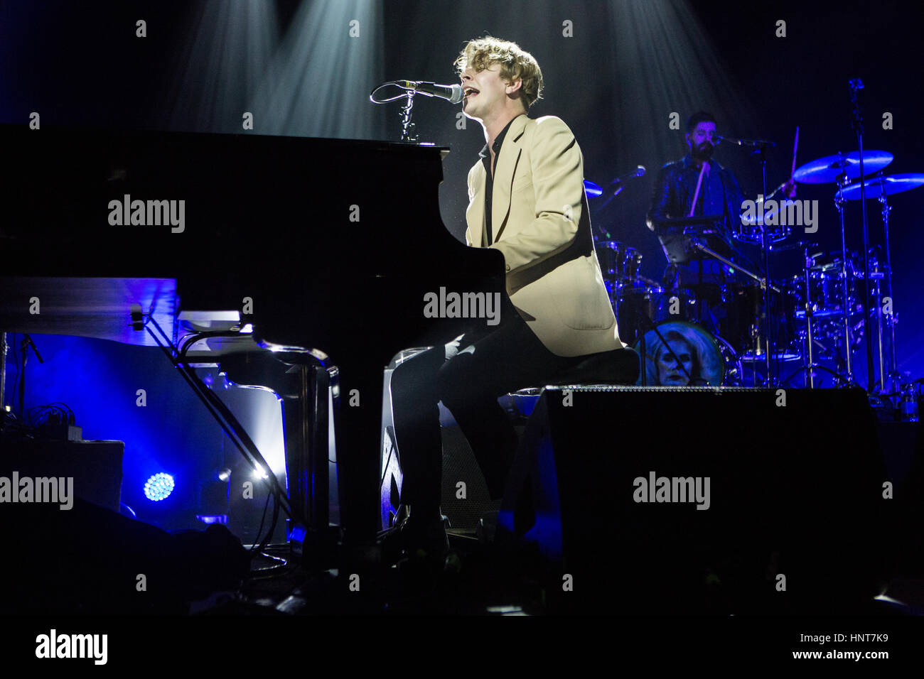 Milan, Italy. 15th Feb, 2017. The English singer-songwriter TOM ODELL ...