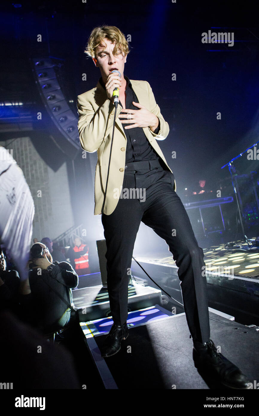 Milan, Italy. 15th Feb, 2017. The English singer-songwriter TOM ODELL ...