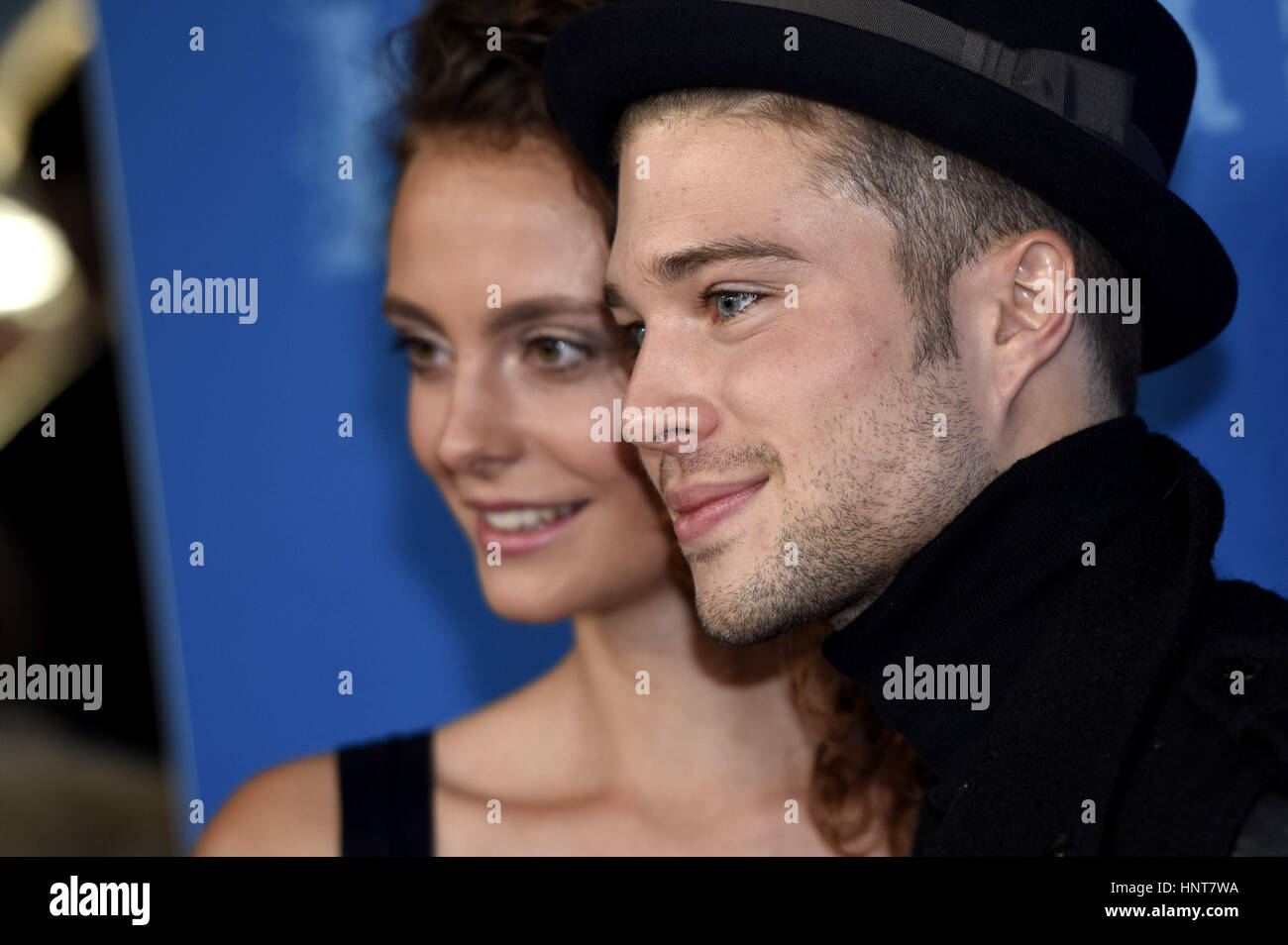 Der gleiche himmel hi-res stock photography and images - Alamy
