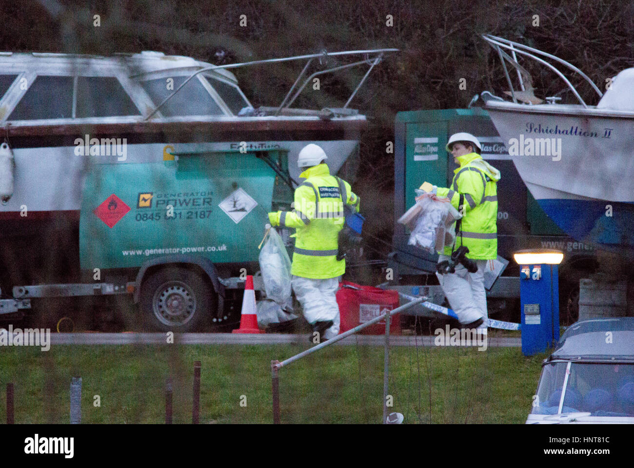 Oxford, UK. 16th Feb, 2017. Forensic at the scene gathering evidence as ...