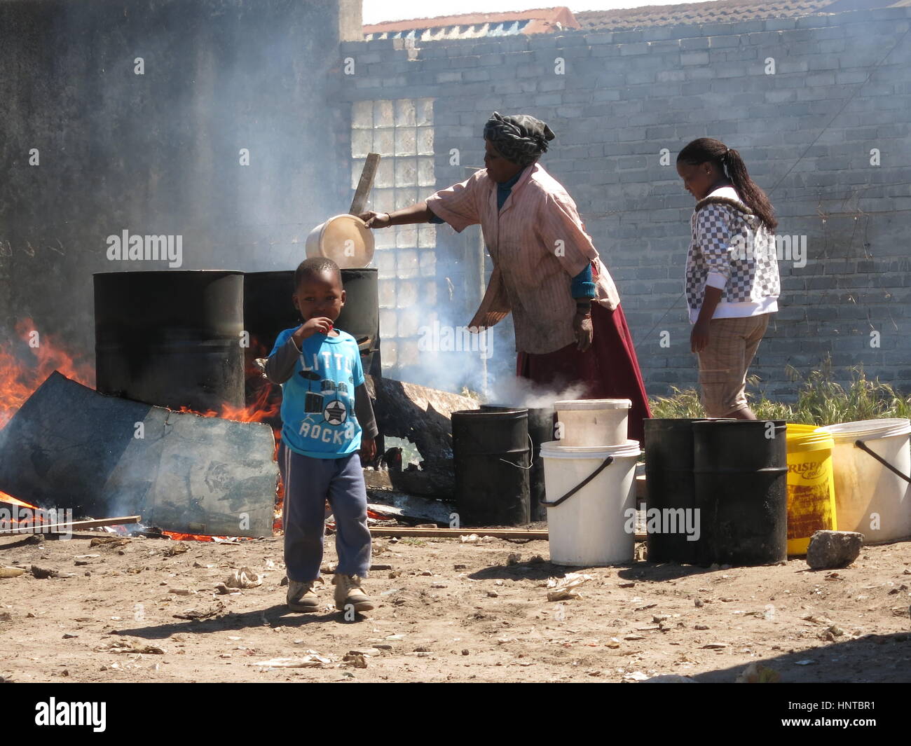 South africa slum children hi-res stock photography and images - Alamy