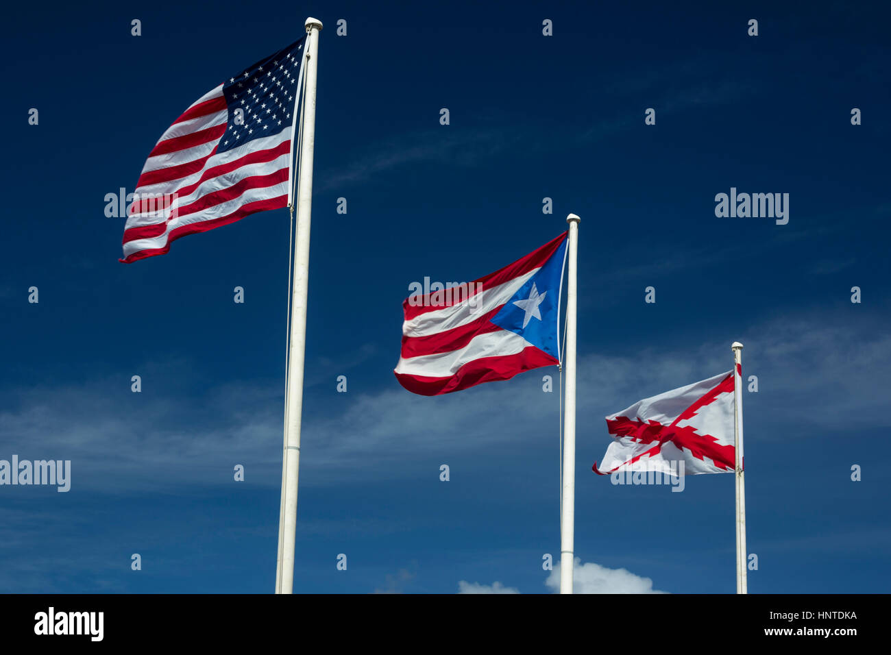 UNITED STATES PUERTO RICAN SPANISH EMPIRE FLAGS COURTYARD CASTILLO SAN ...