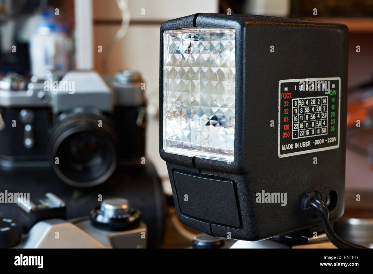 Camera flash accessory hi-res stock photography and images - Alamy