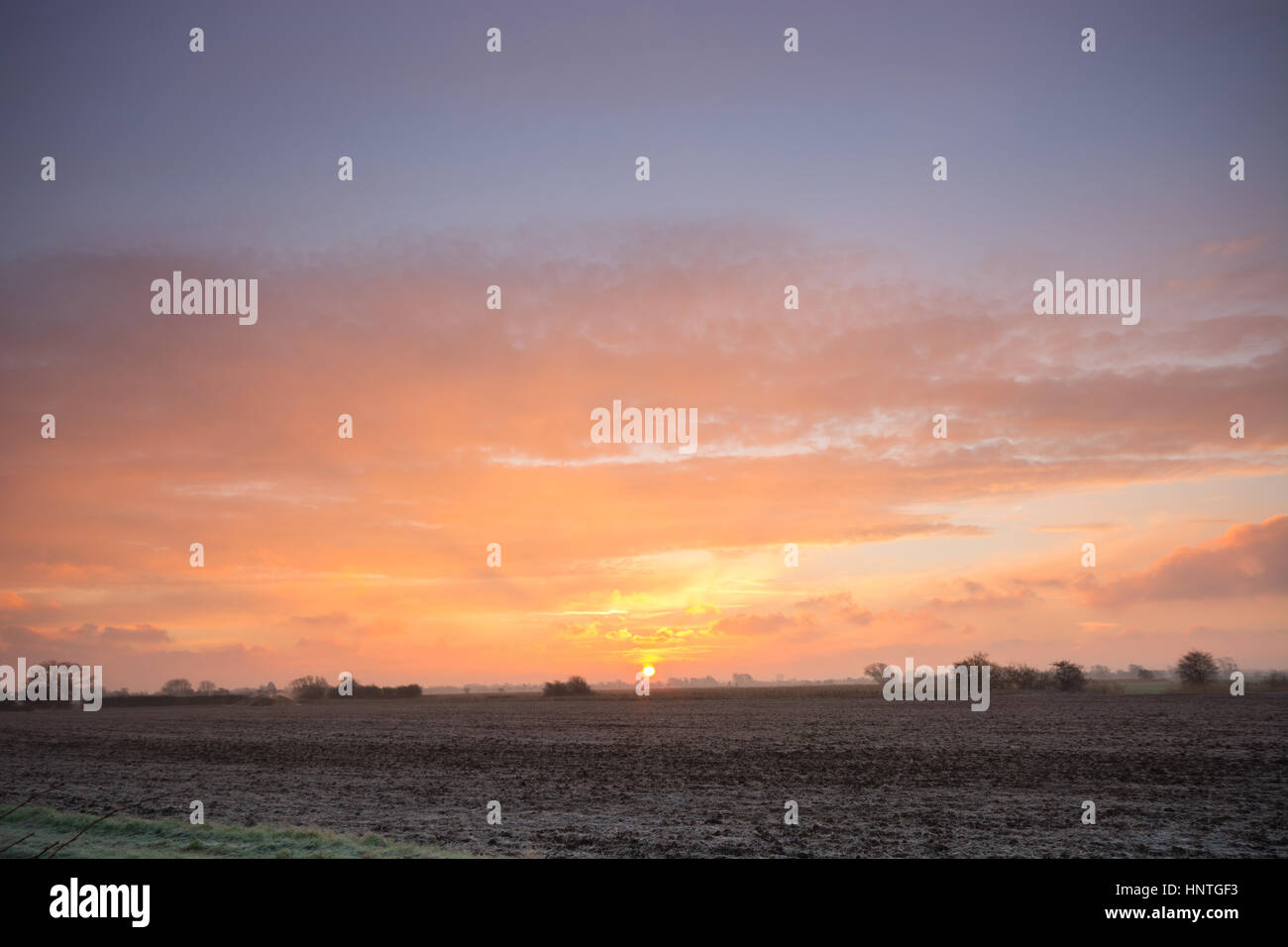 Frosty fields hi-res stock photography and images - Alamy