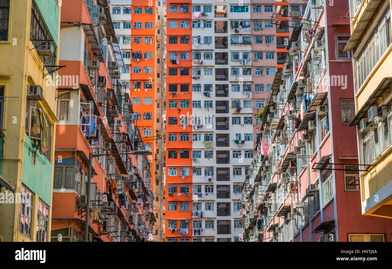 Overcrowded block of flats hi-res stock photography and images - Alamy