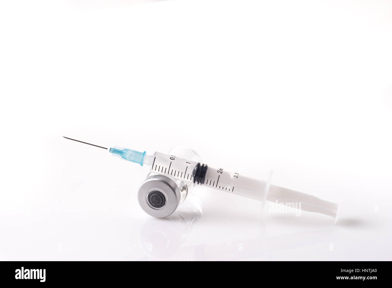 Syringe and vials, isolated on white background Stock Photo - Alamy