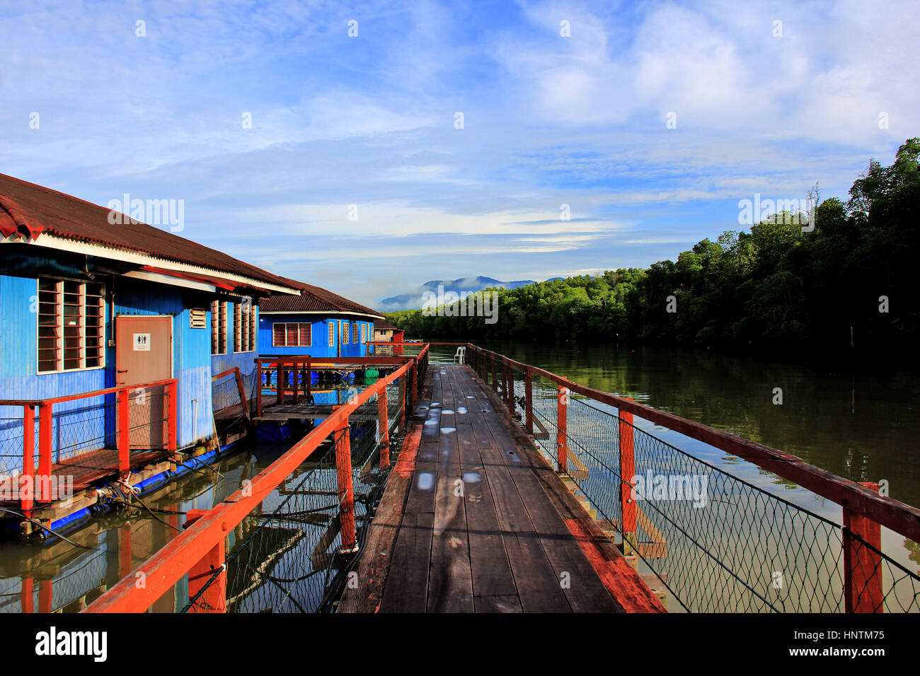 Floating Chalet at Sg.Merbok, Kedah, Malaysia is nice place for those ...