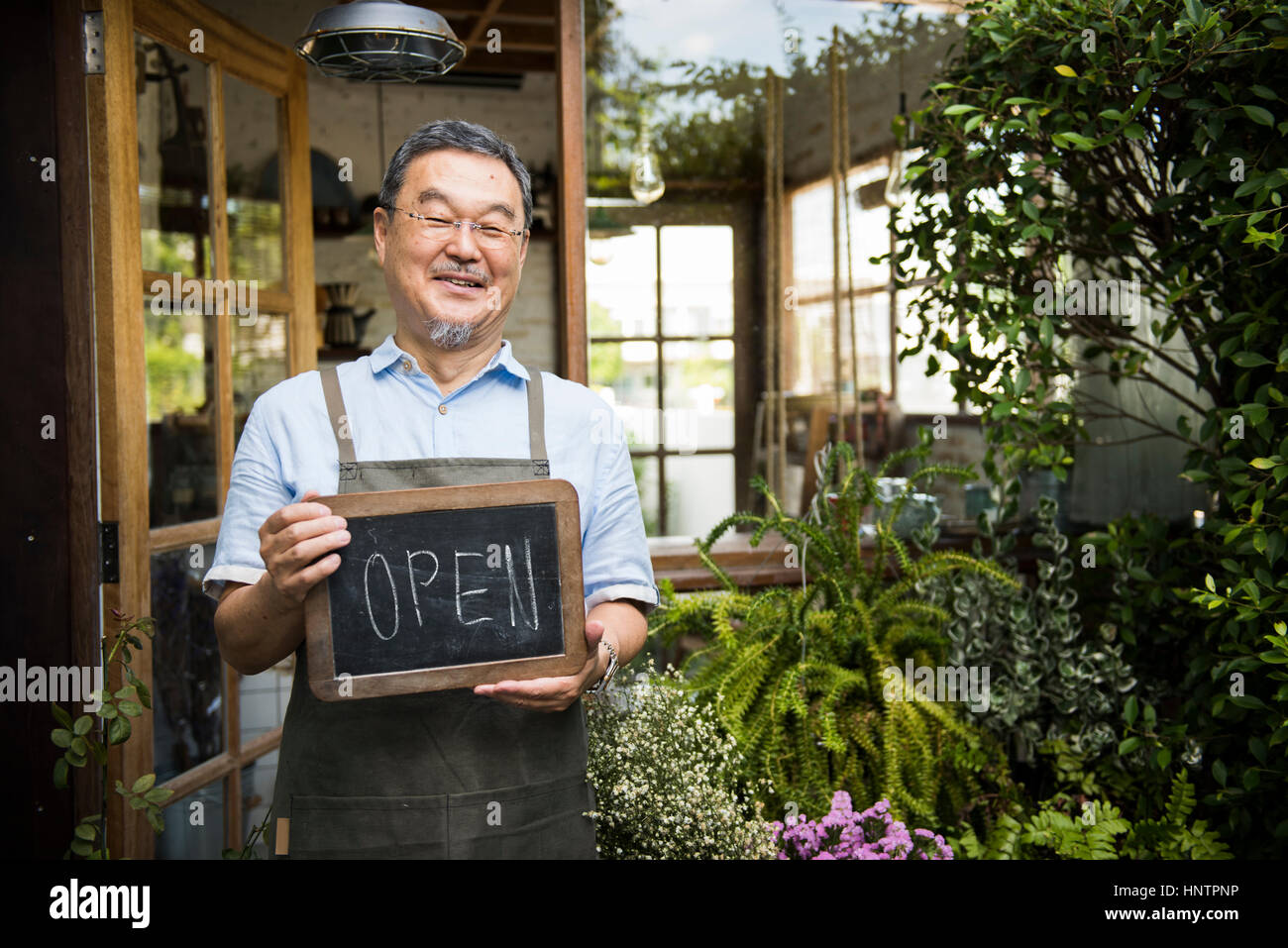 Cafe Open Shop Retail Welcome Notice Retail Front Stock Photo - Alamy