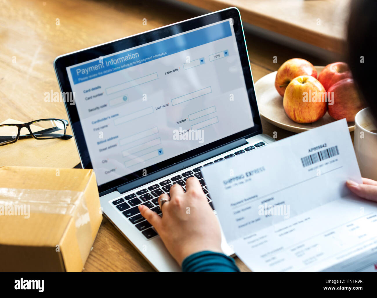 Laptop connection hi-res stock photography and images - Alamy