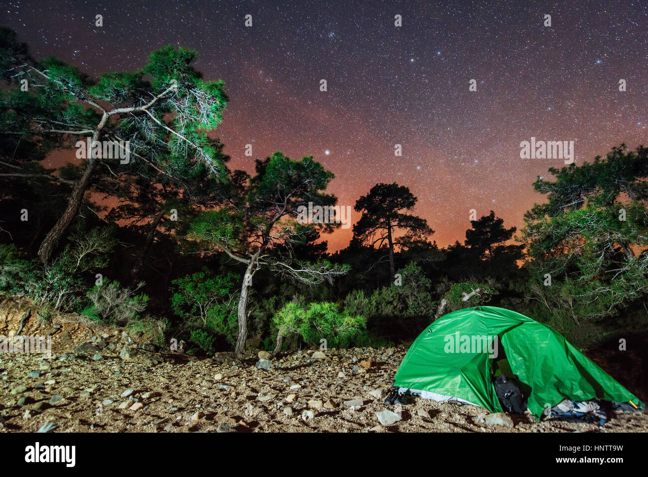 Tenting under the stars hi-res stock photography and images - Alamy