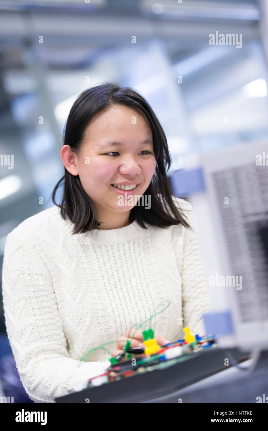 Electrical engineer student hi-res stock photography and images - Alamy