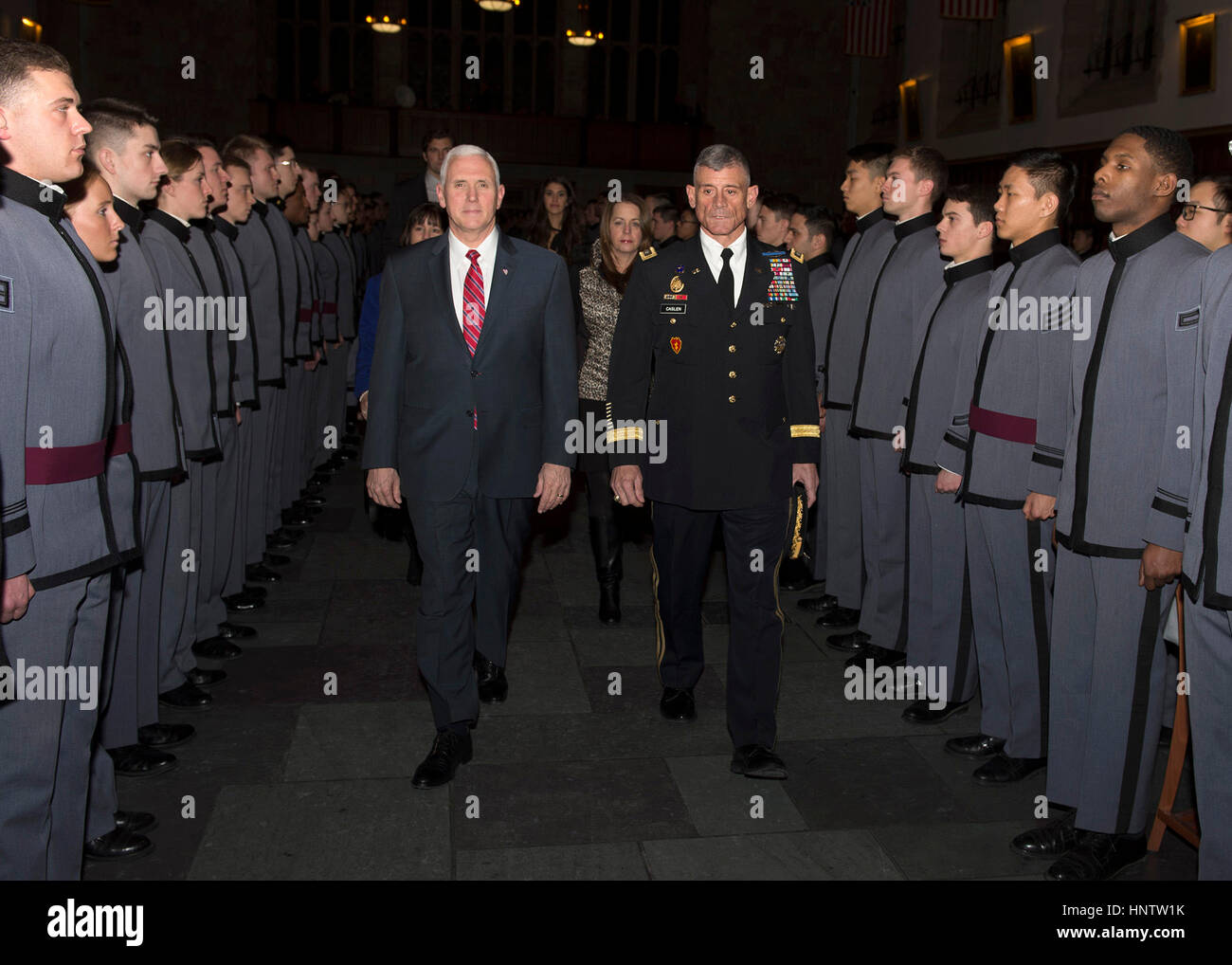 Lt gen robert caslen hi-res stock photography and images - Alamy