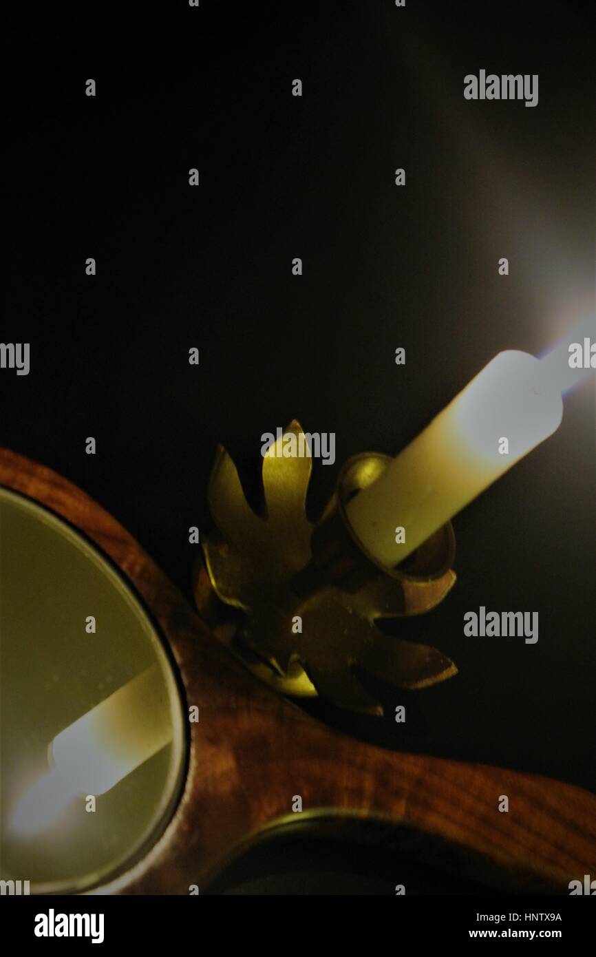 Candle mirror hi-res stock photography and images - Alamy