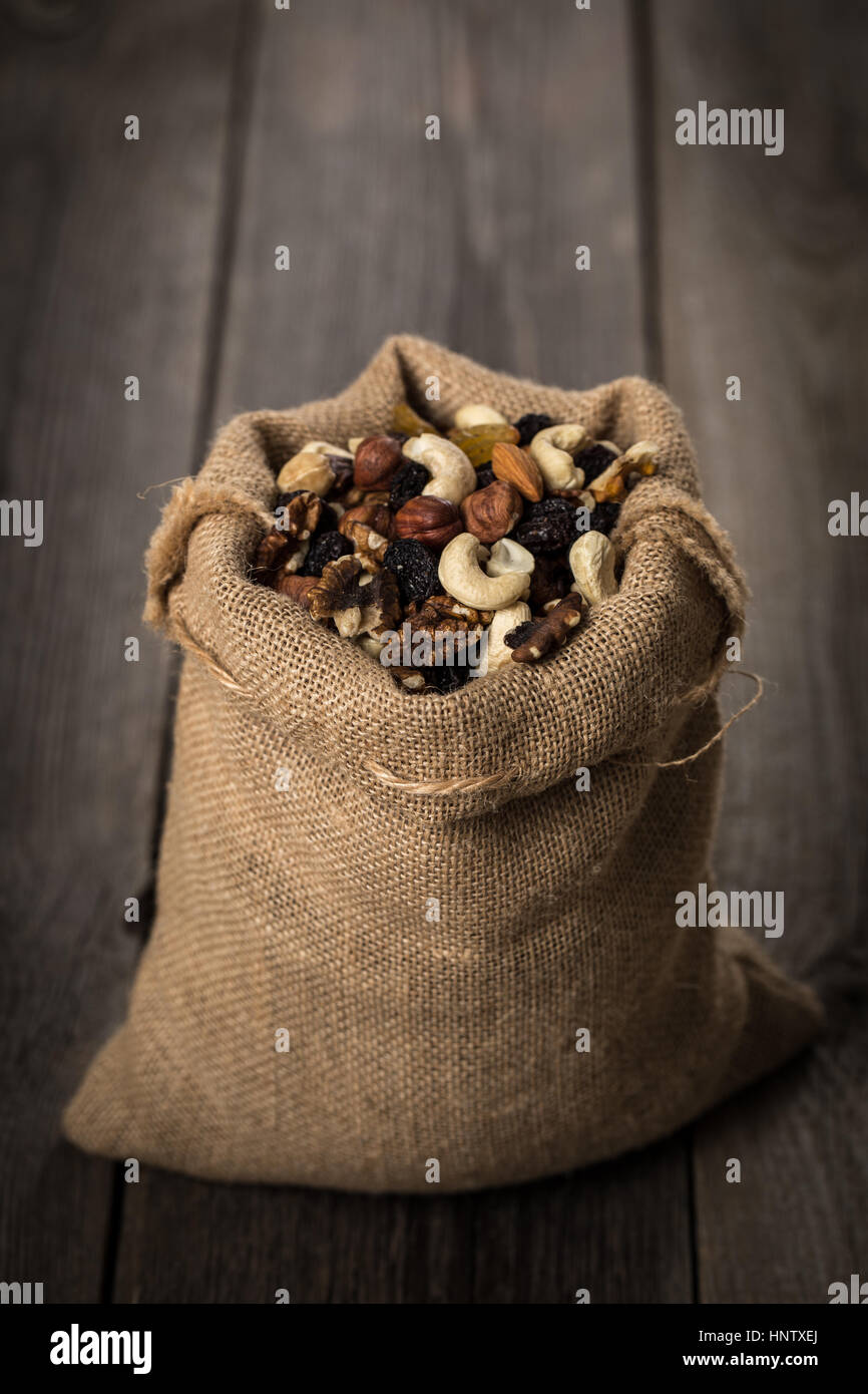 Nut bug hi-res stock photography and images - Alamy