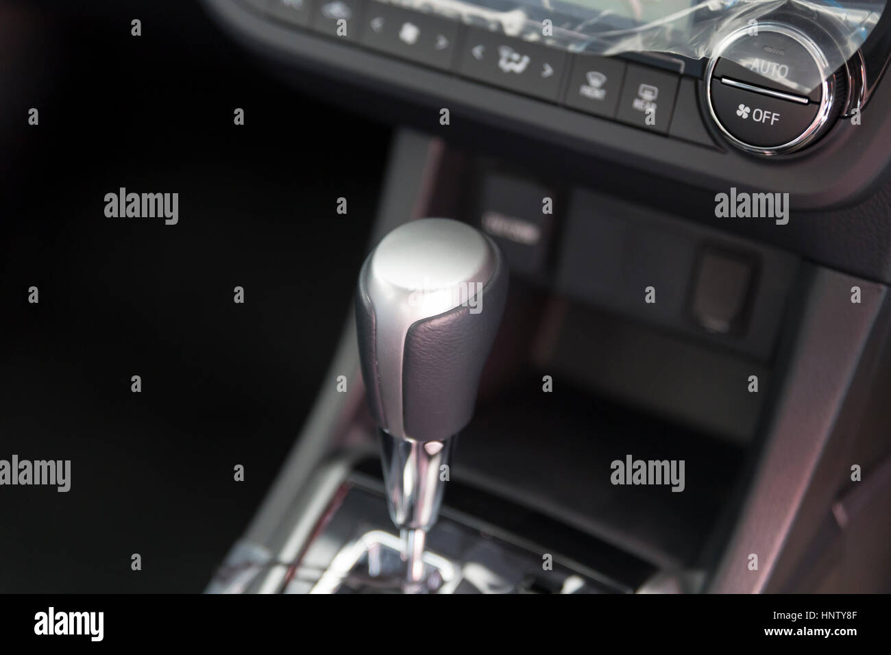 automatic gearstick inside of new car automobile Stock Photo - Alamy