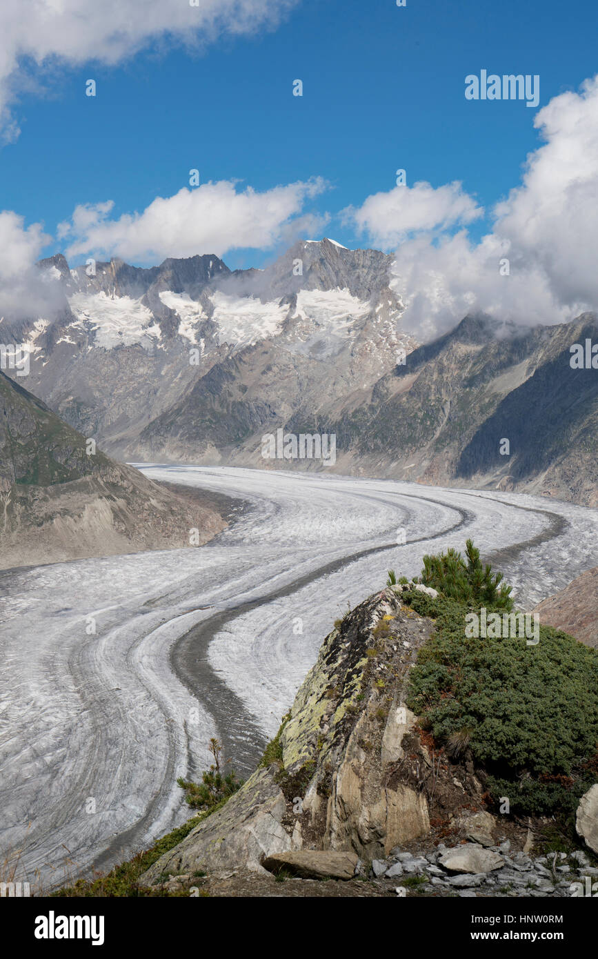 Snow in remote mountain landscape Stock Photo - Alamy