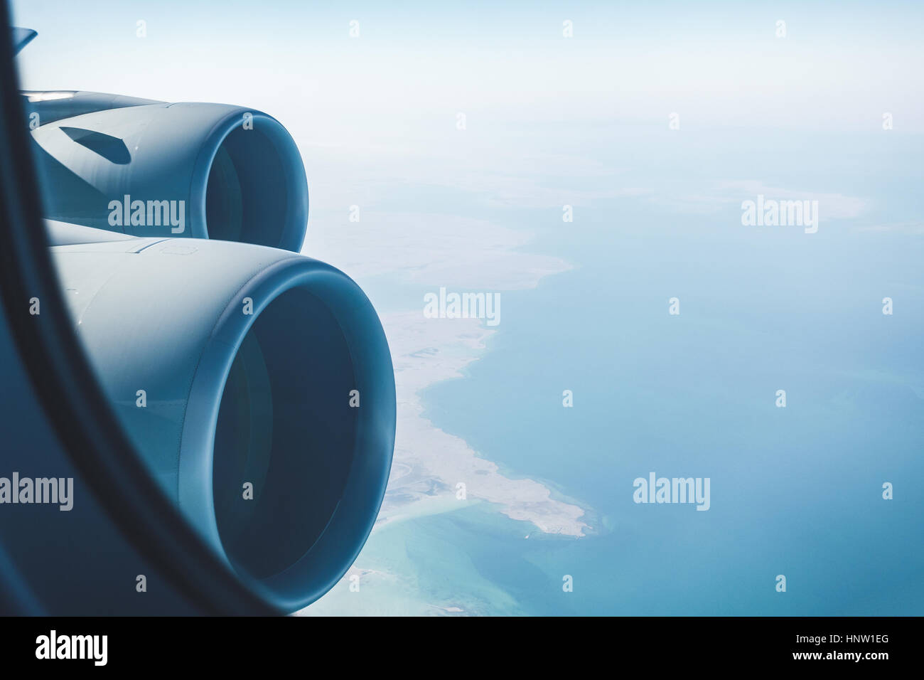 Jet engines hi-res stock photography and images - Alamy