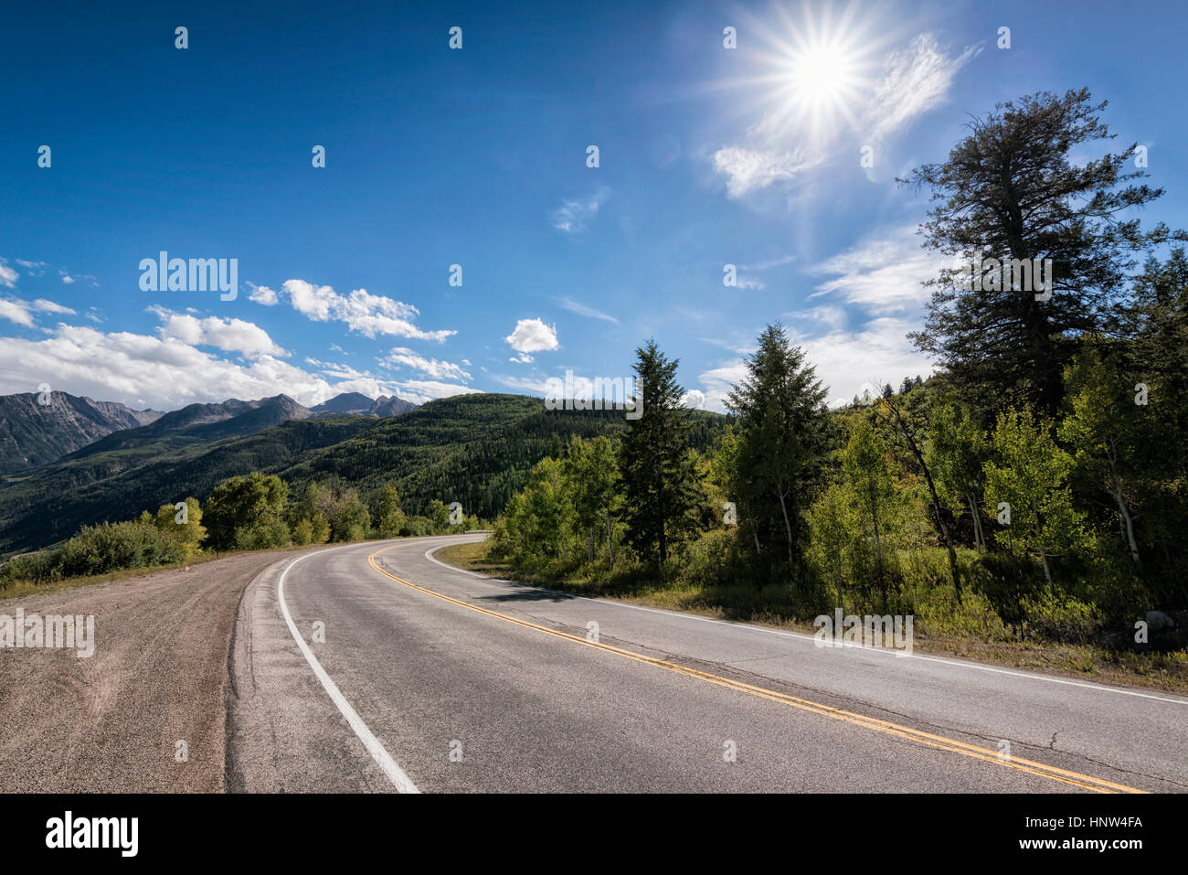 Two lane mountain road hi-res stock photography and images - Alamy
