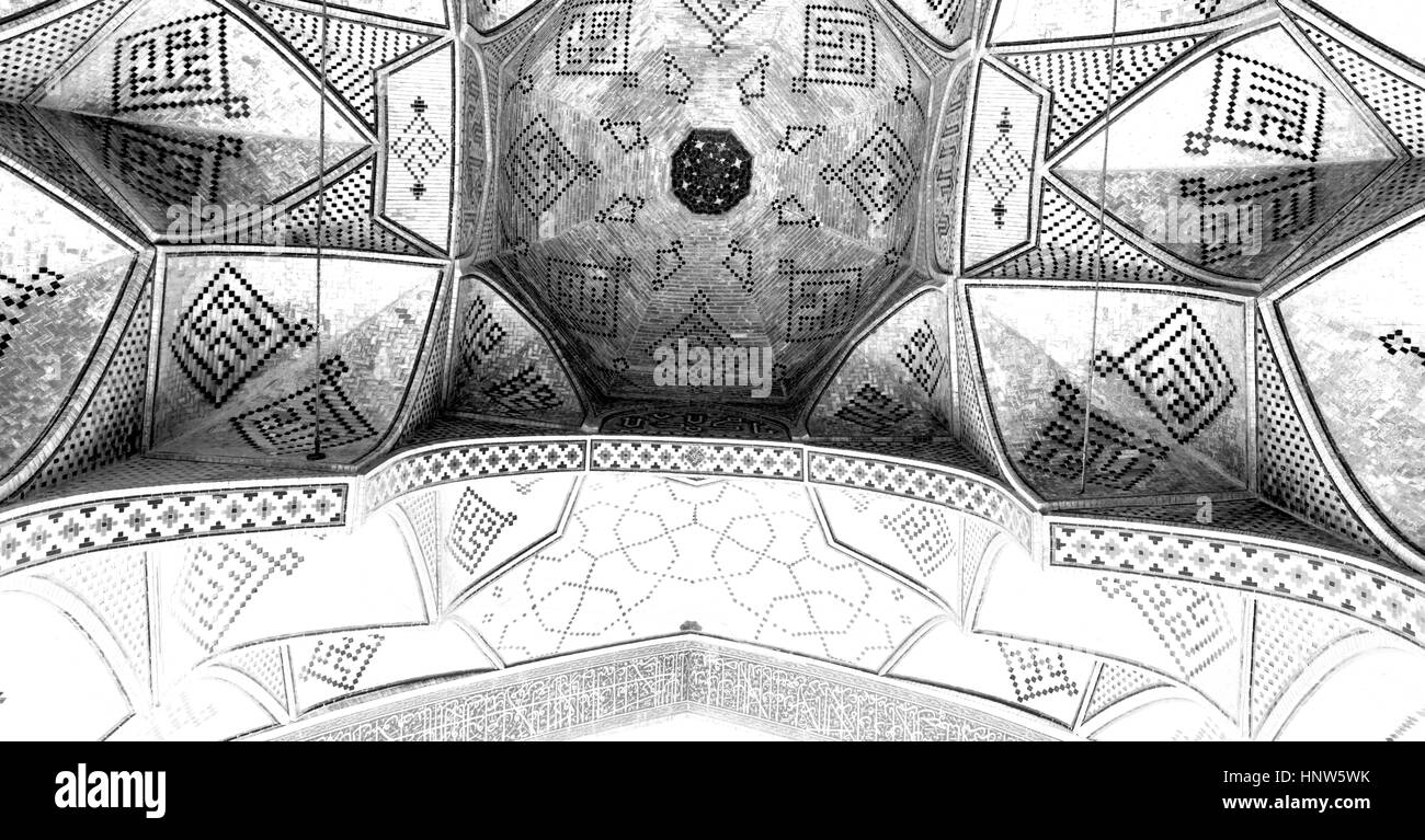 Isfahan mosque dome ceiling Black and White Stock Photos & Images - Alamy