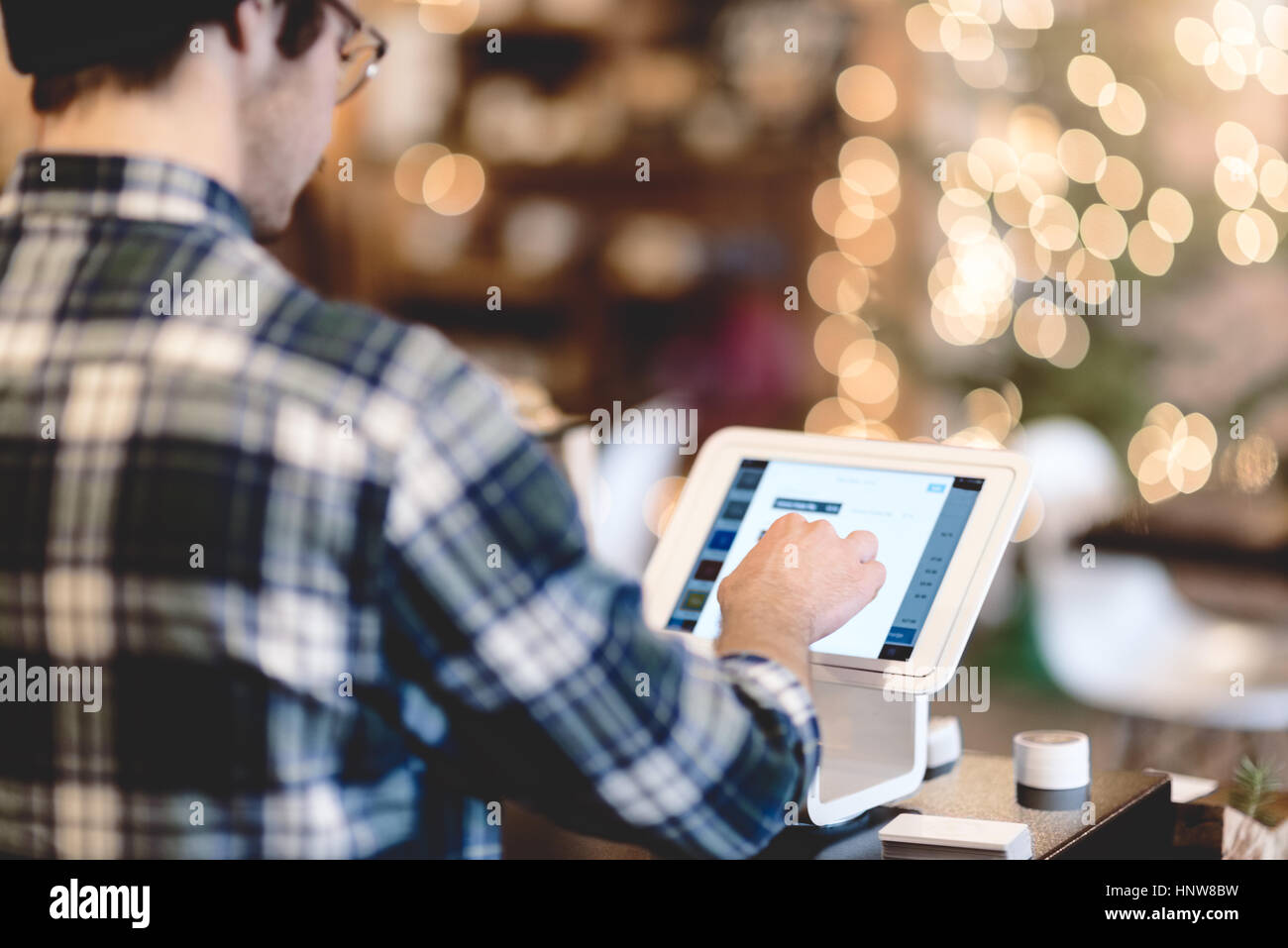 Man Cash Register High Resolution Stock Photography and Images - Alamy
