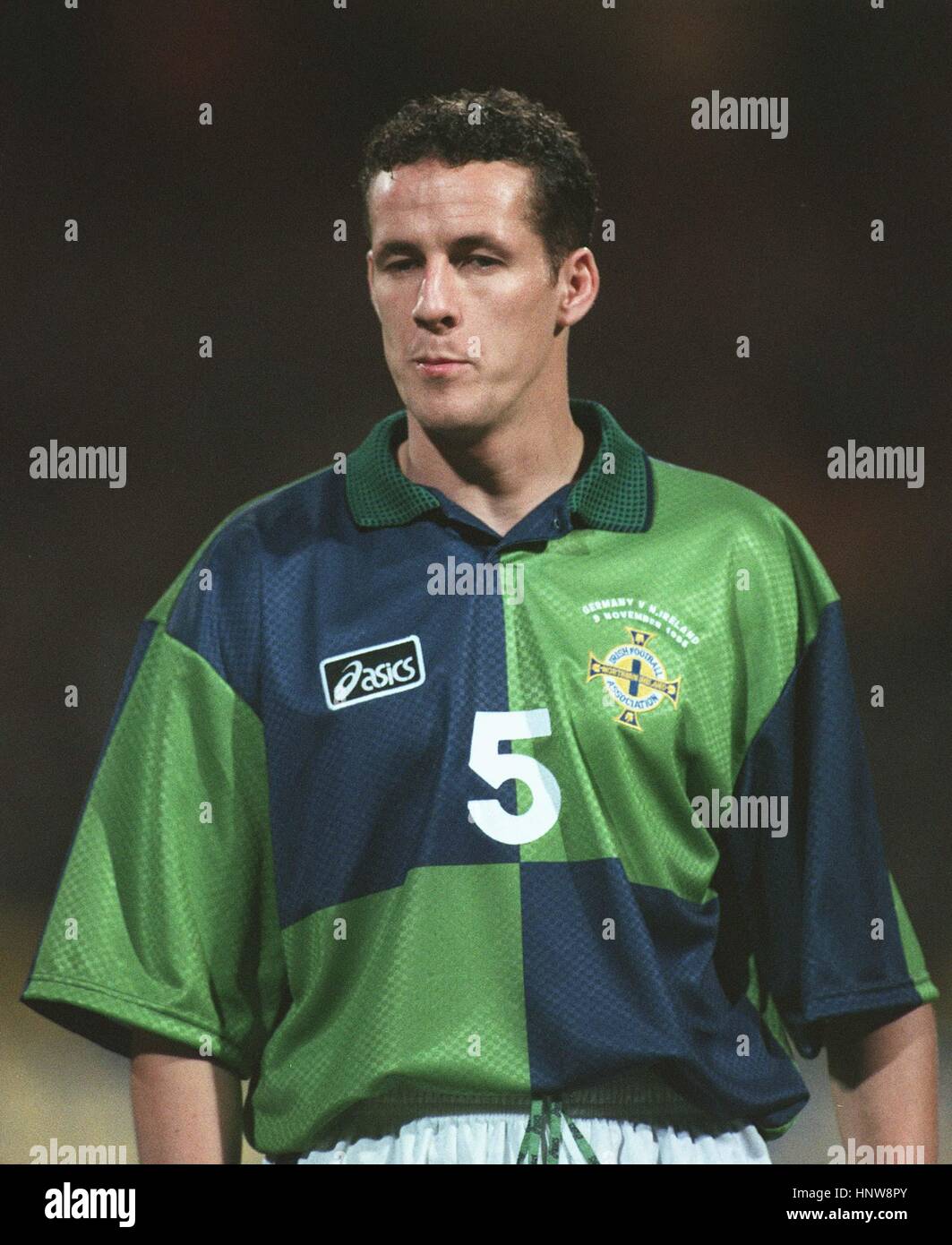 BARRY HUNTER NORTHERN IRELAND & READING 19 November 1996 Stock Photo ...