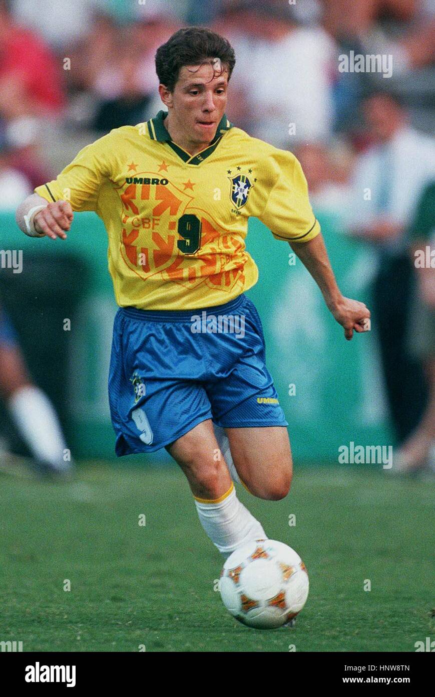 JUNINHO BRAZIL & MIDDLESBROUGH FC 27 November 1996 Stock Photo - Alamy