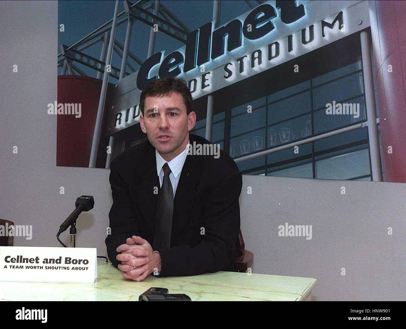Bryan robson middlesbrough 1996 hi-res stock photography and images - Alamy